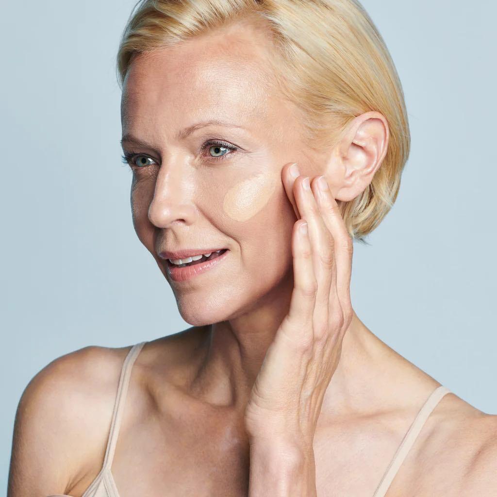 even-up-clinical-pigment-primer-spf-50-skin-mastery